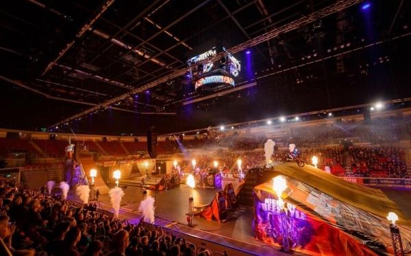 Freestyle Show im Velodrom Berlin-Friedrichshain: bis 42 € sparen